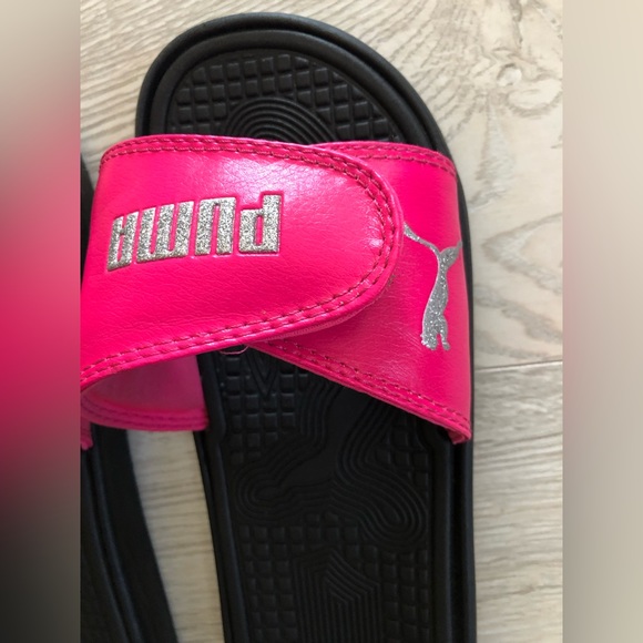 Puma | Shoes | Puma Hot Pink Glitter Sport Slide Adjustable Strap ...